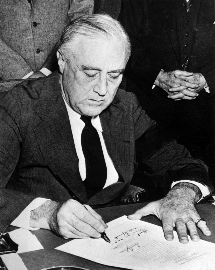 Franklin D. Roosevelt: Life, Presidency & Death - World History Edu