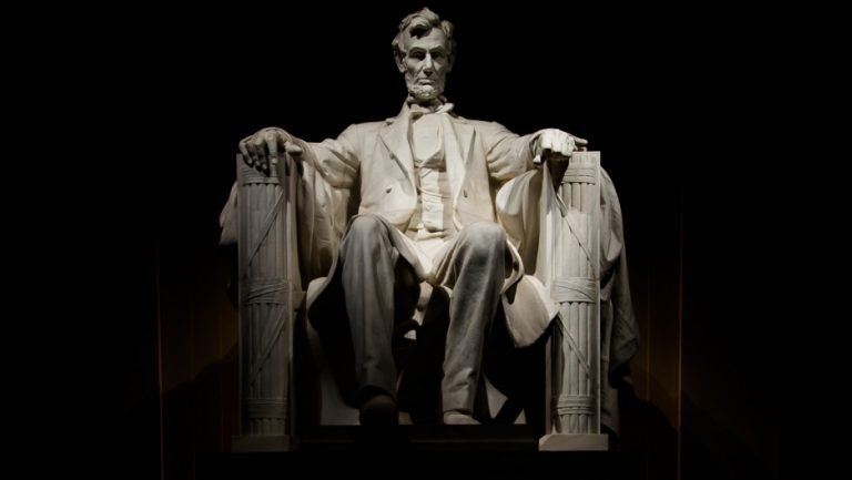 9 Great Achievements of Abraham Lincoln - World History Edu