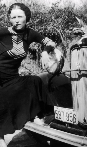 Bonnie and Clyde: How the outlawed partners became such romanticized ...
