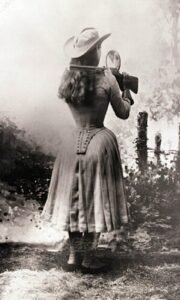 Annie Oakley - World History Edu
