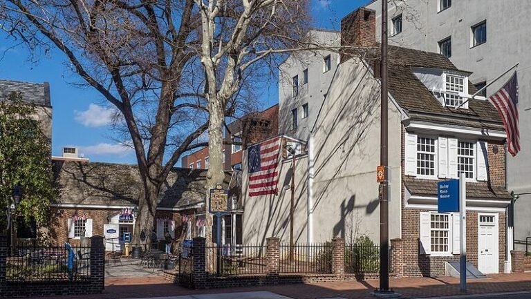 Who was Betsy Ross? - World History Edu