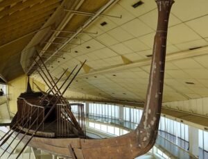 Ra's Sun Boat in Ancient Egyptian Mythology: Meaning and Significance ...