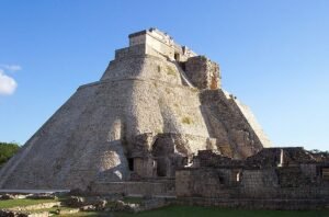 10 Most Famous Maya Cities and their Accomplishments - World History Edu