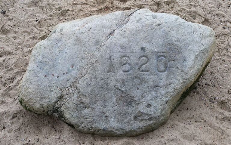 What is Plymouth Rock? - World History Edu