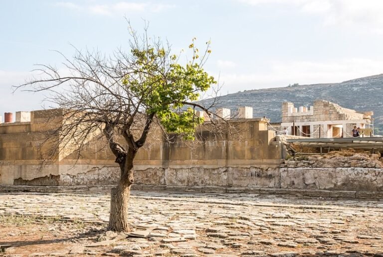 Timeline of the Minoan Civilization - World History Edu